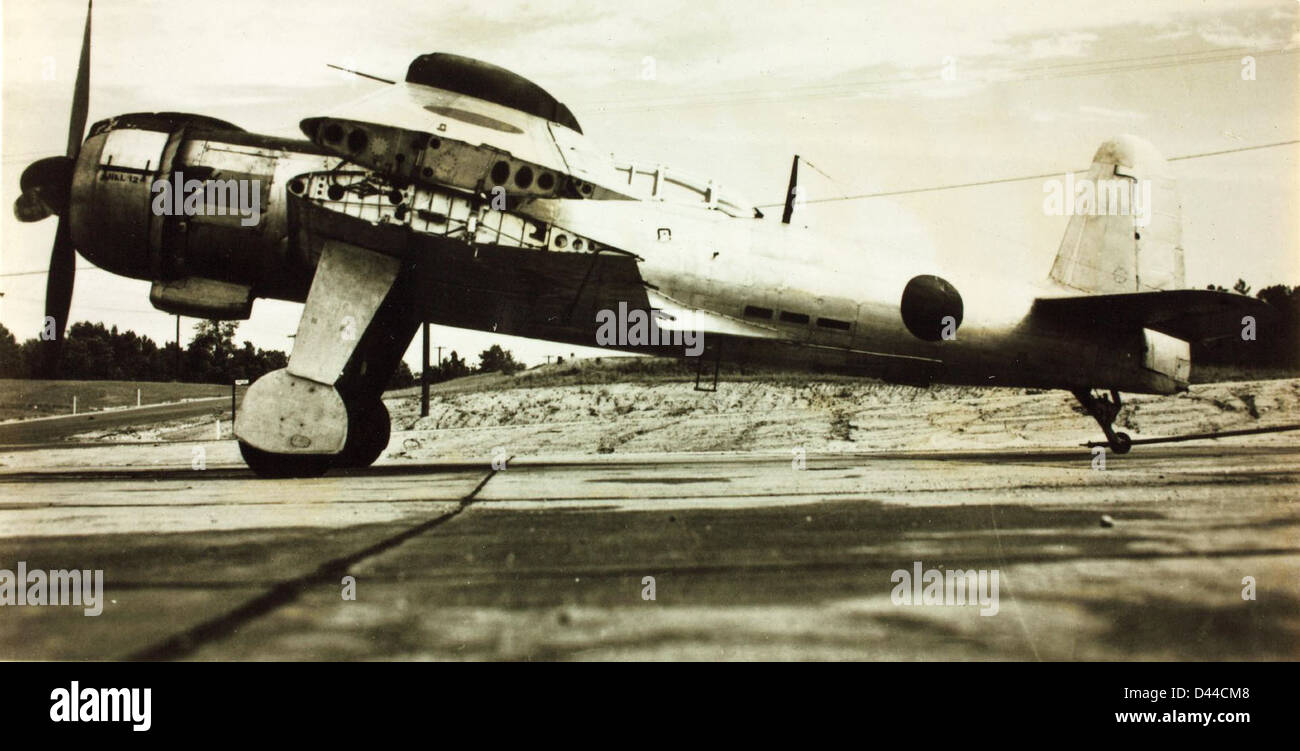 The Nakajima B6N 'Jill' was a Japanese torpedo bomber used by the ...