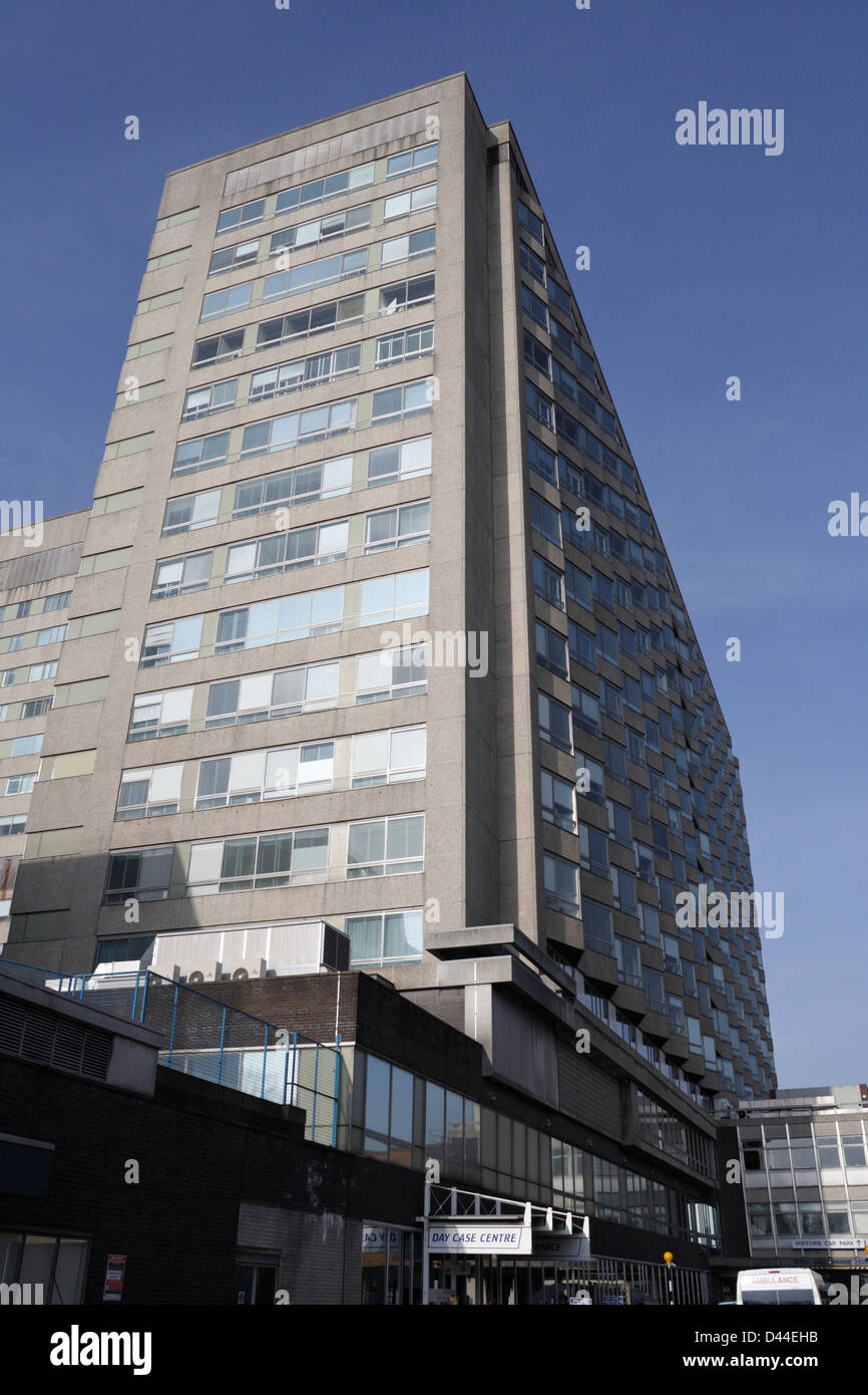 The Sheffield Hallamshire hospital building England Stock Photo - Alamy