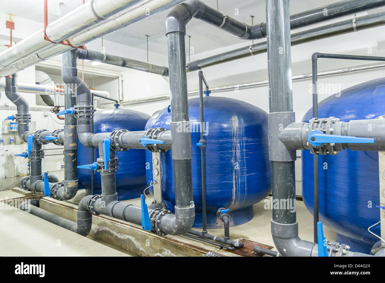 Water pumping station engine room hi-res stock photography and images ...