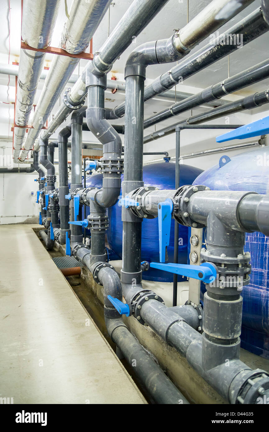 Pumping plant and reservoir hi-res stock photography and images - Alamy