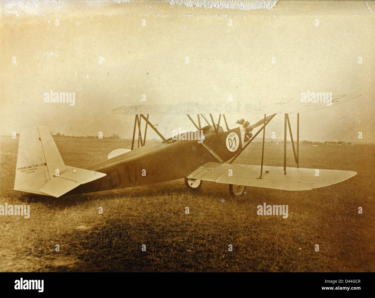 The Phoenix L2 Meteor was a British subsonic jet aircraft, designed for ...