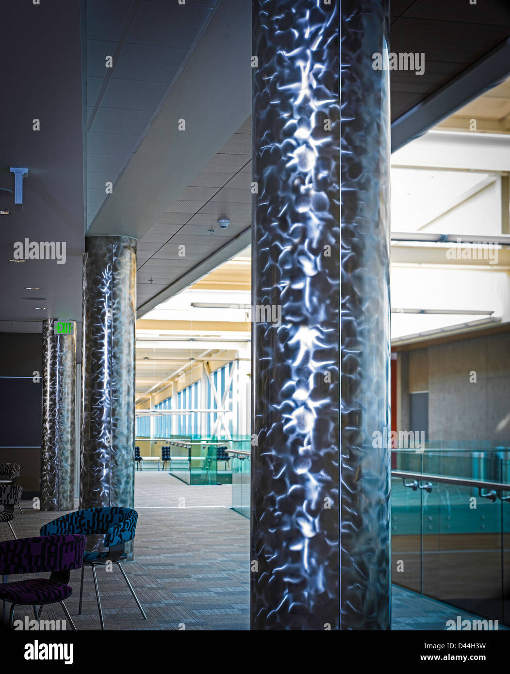 Tile floor mall corridor hi-res stock photography and images - Alamy