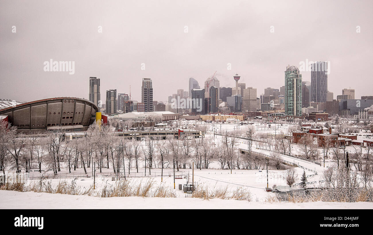 City in alberta hi-res stock photography and images - Alamy