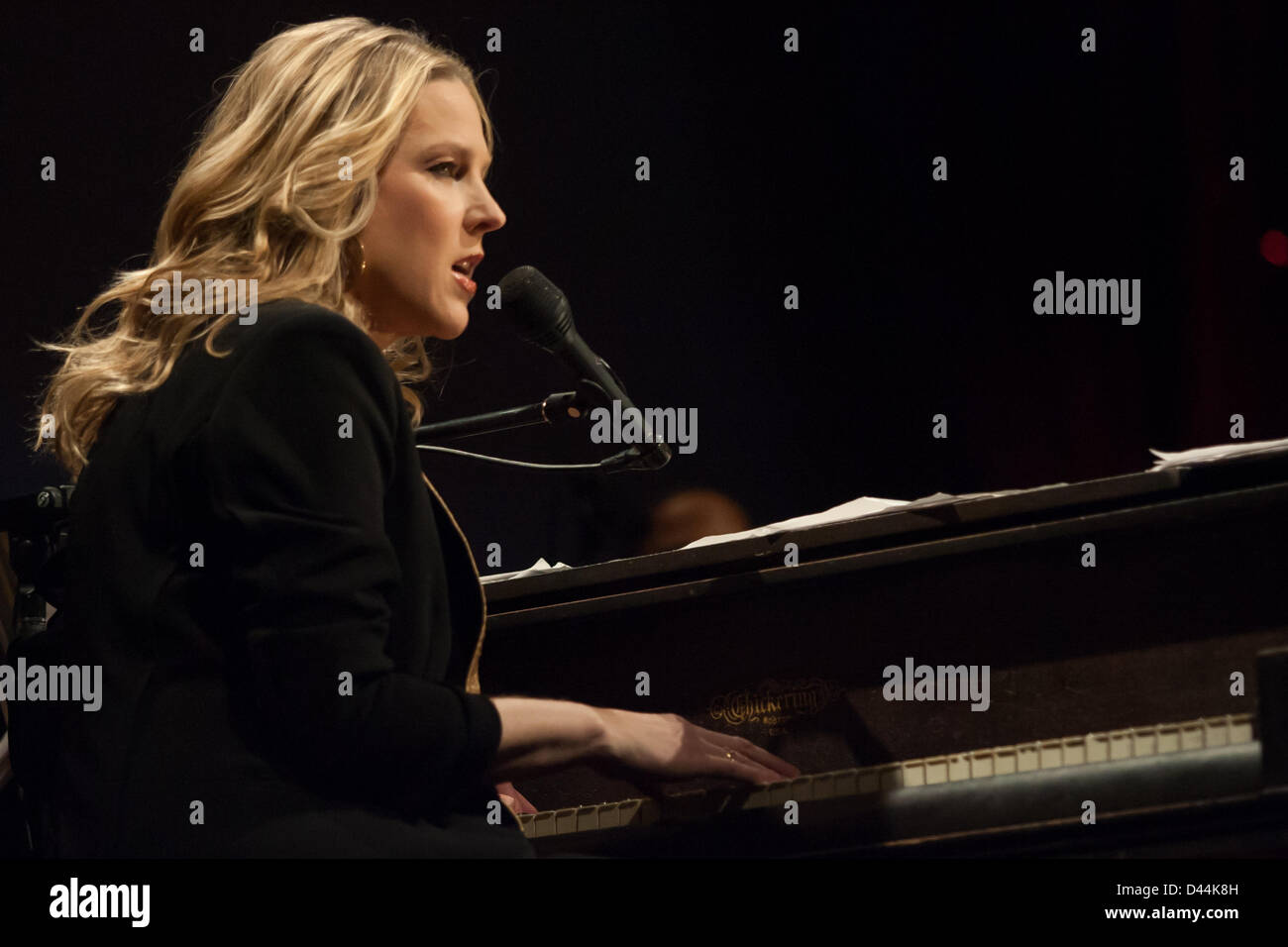 London Ontario, Canada - March 4, 2013. Canadian jazz singer and ...