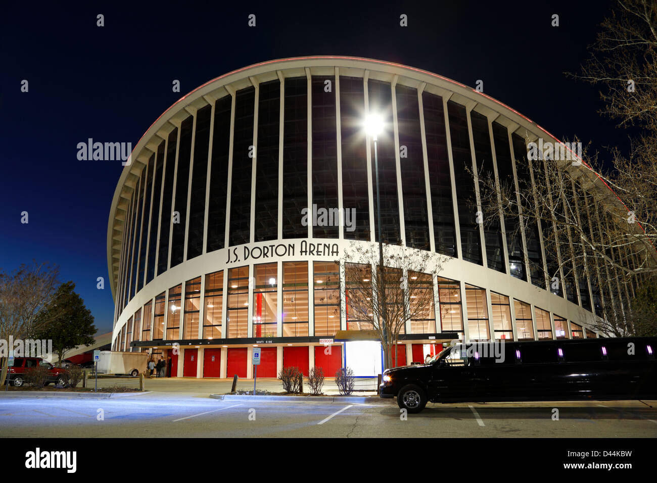 Raleigh, North Carolina. J. S. Dorton arena on the State Fair grounds ...