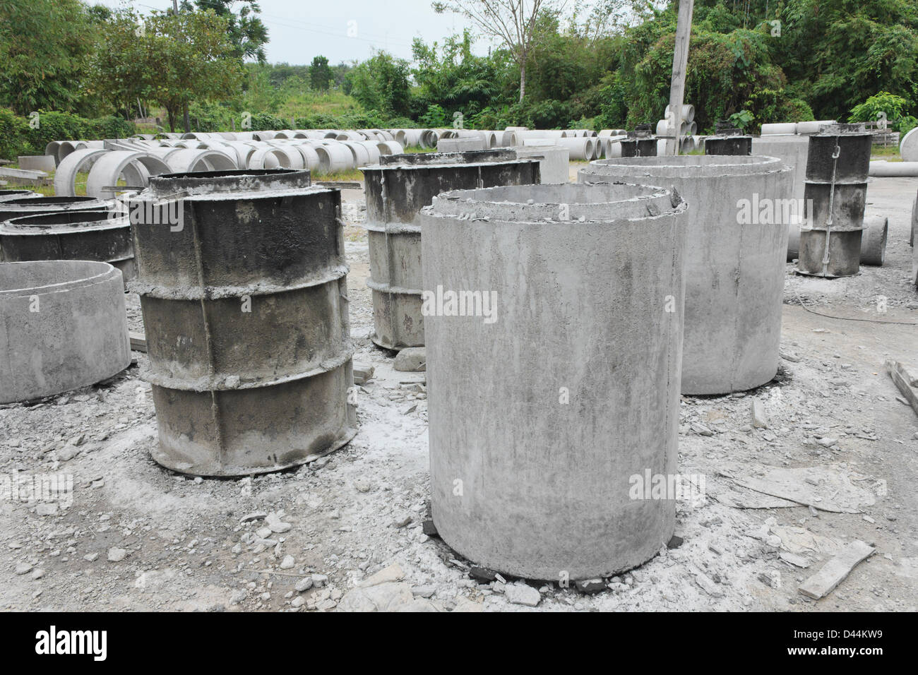 Cement in tubes hi-res stock photography and images - Alamy