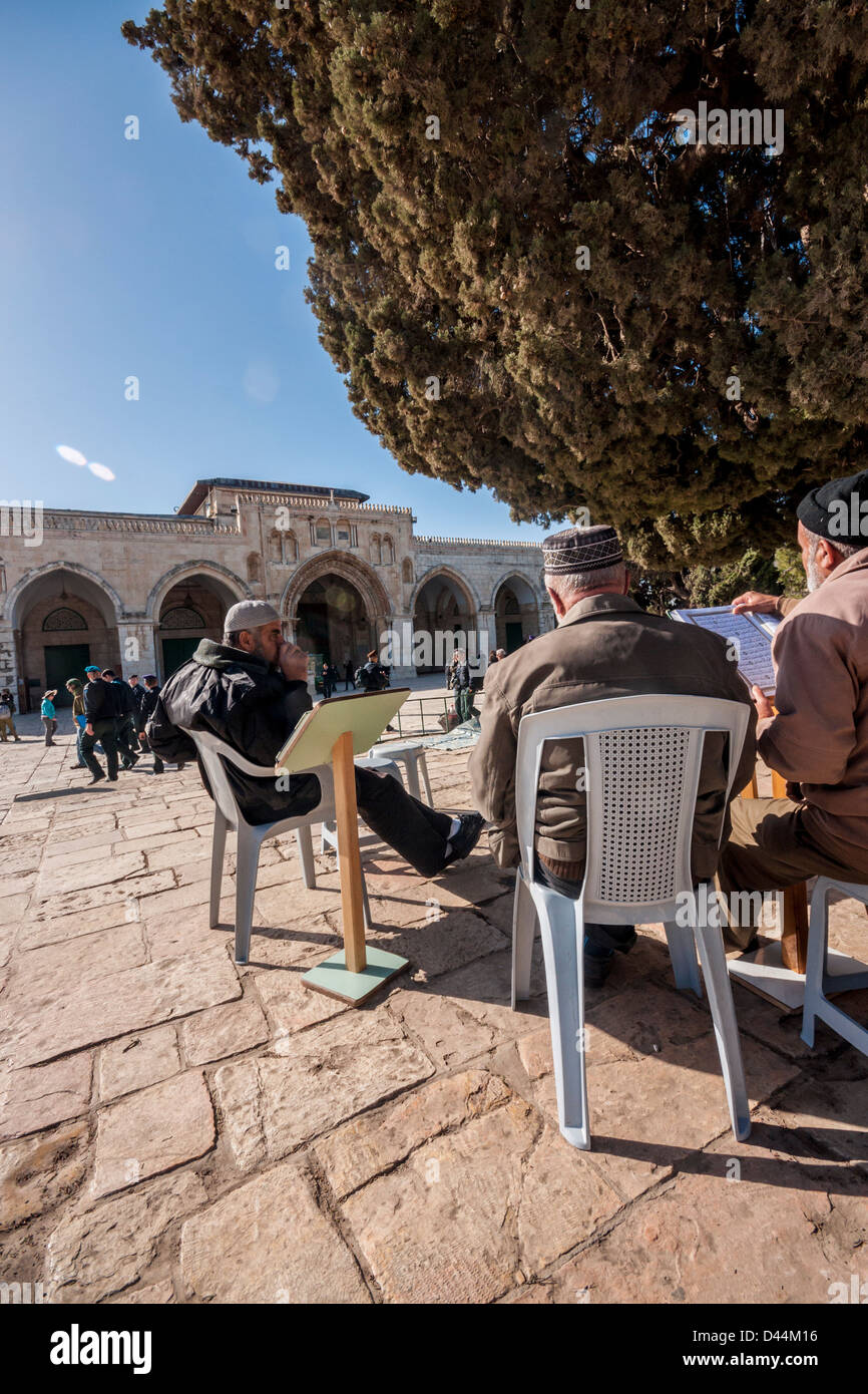 Jerusalem, Israel. Muslim learning group near the Al-Aqsa mosque on ...