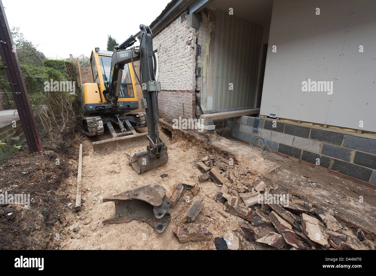 Self build home extension project building extra rooms, office space ...