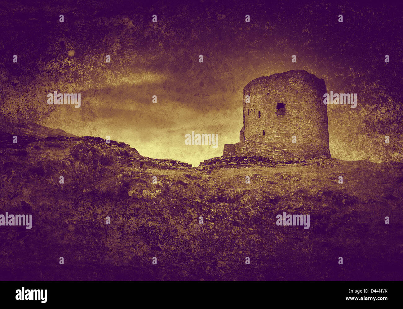 Derelict and crumbling ruins hi-res stock photography and images - Alamy