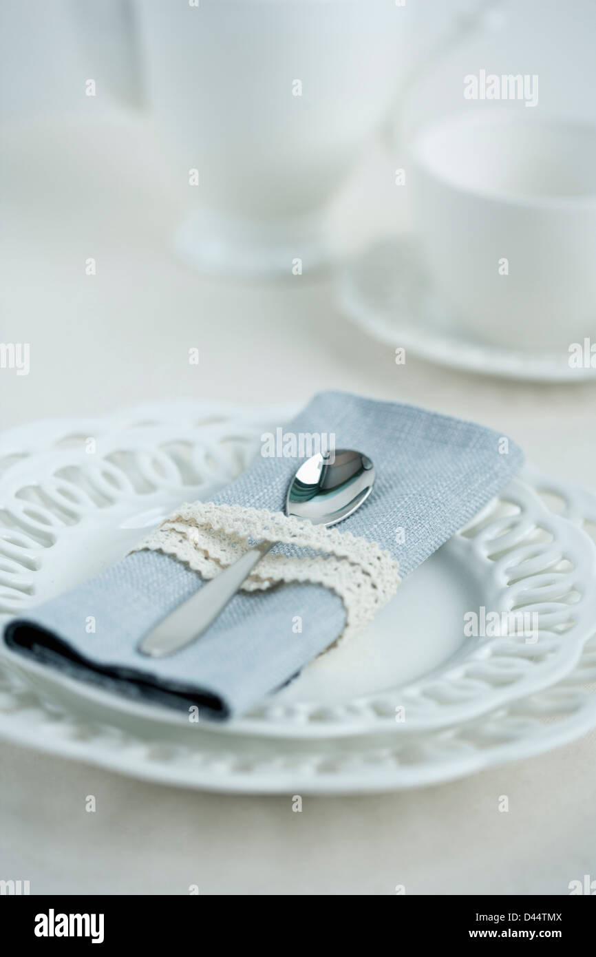 neat and clean table setting Stock Photo - Alamy