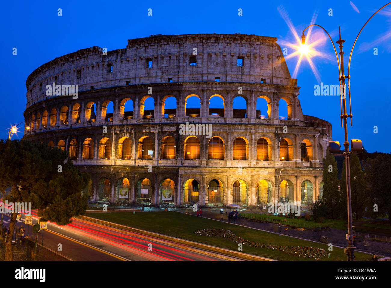 Rome entertainment guide hi-res stock photography and images - Alamy