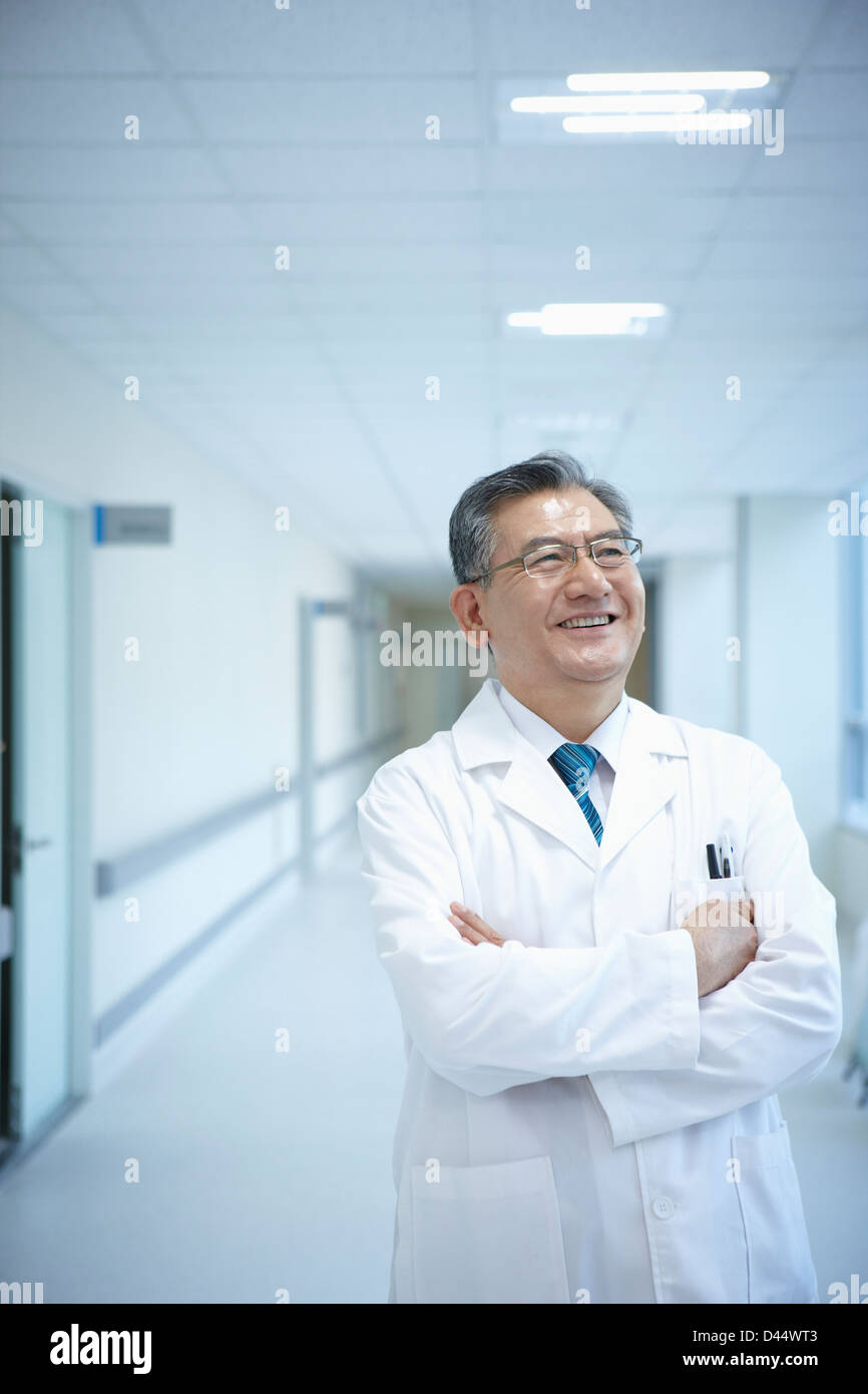 a doctor smiling in hospital Stock Photo - Alamy