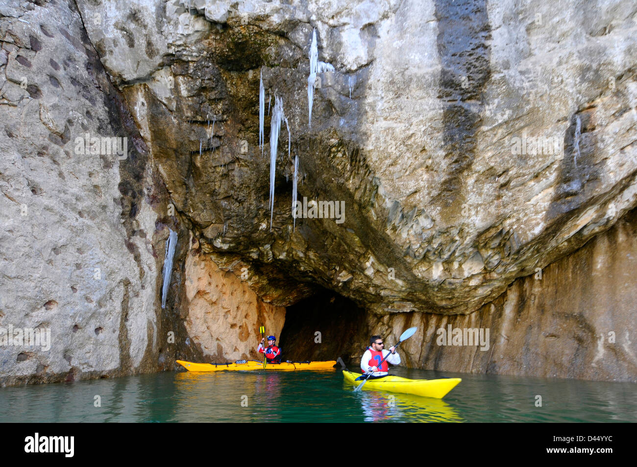Winter canoe paddling on icy waters Stock Photo - Alamy