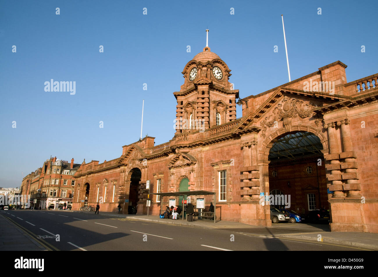external facade,nottingham midland station,carrington street ...