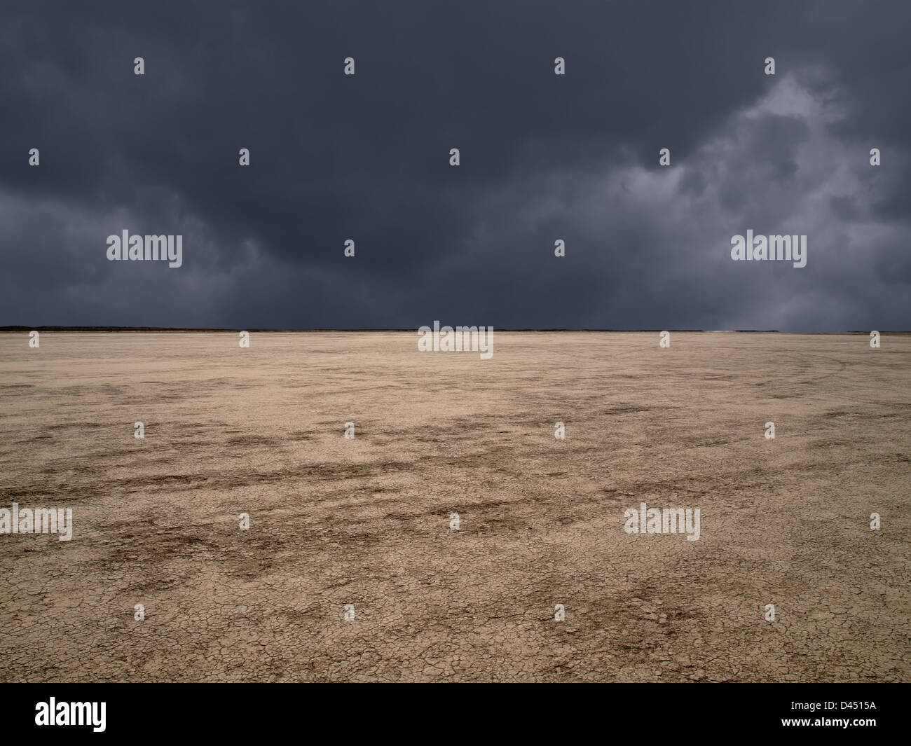 Dust storm in mojave desert hi-res stock photography and images - Alamy