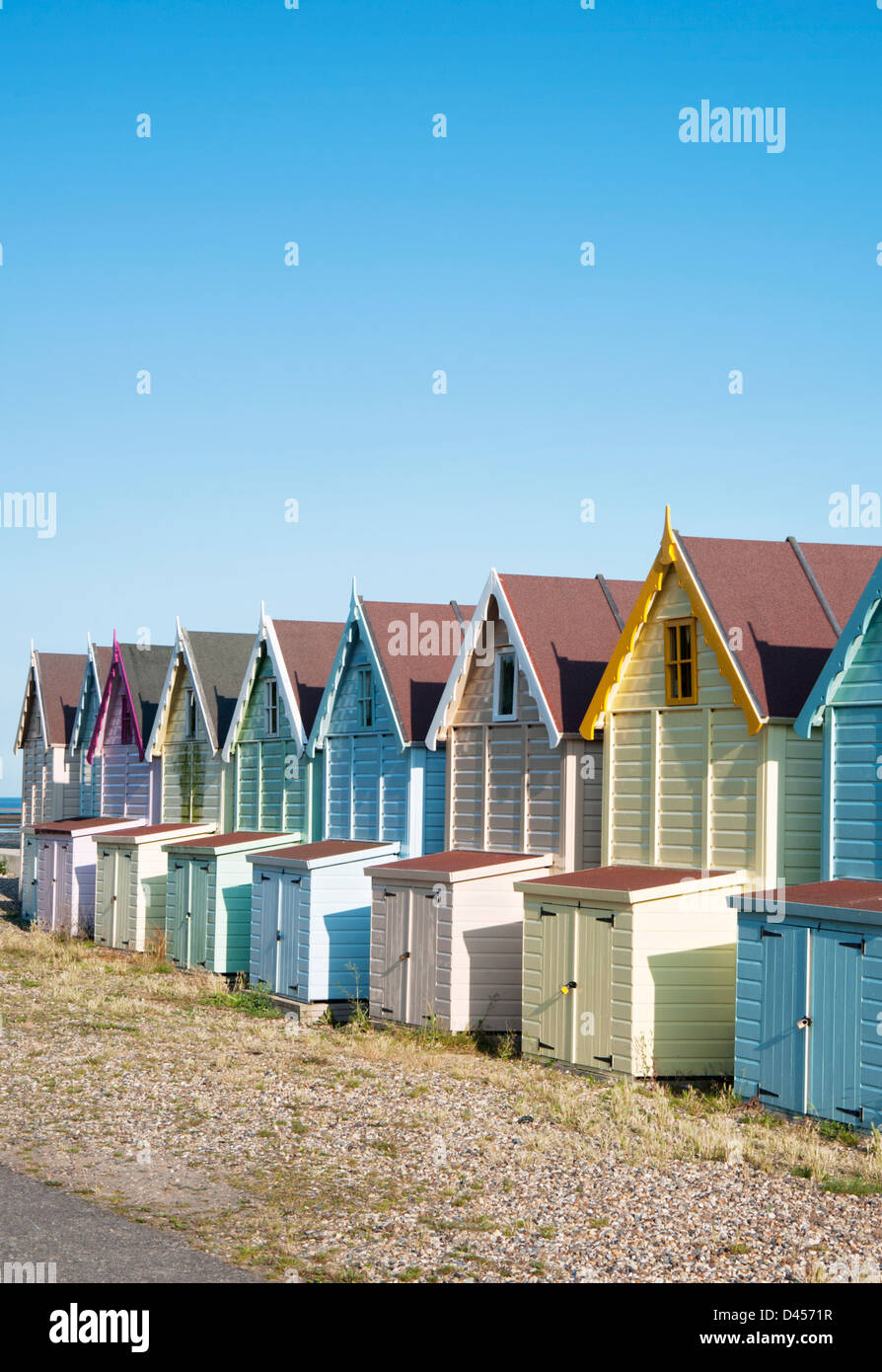 Beach huts mersea hi-res stock photography and images - Alamy