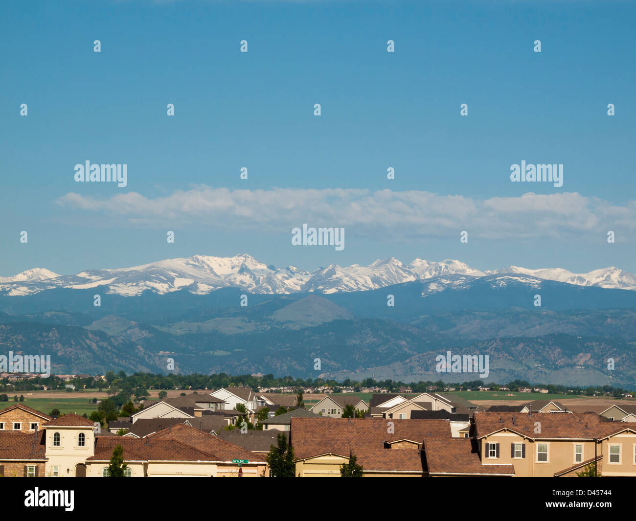 Suburban subdivision in town of Erie, Colorado Stock Photo - Alamy