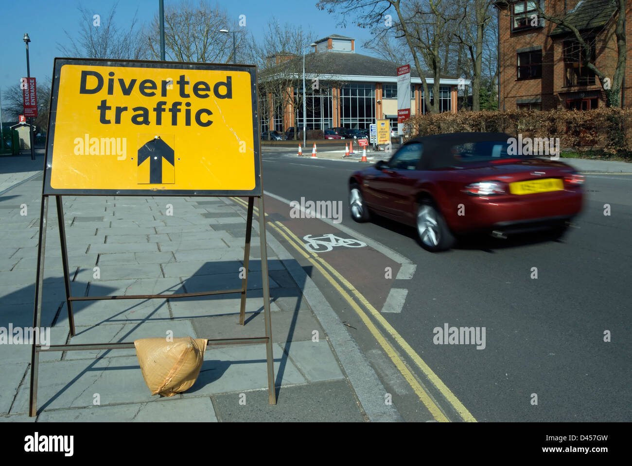 Diverted traffic sign hi-res stock photography and images - Alamy