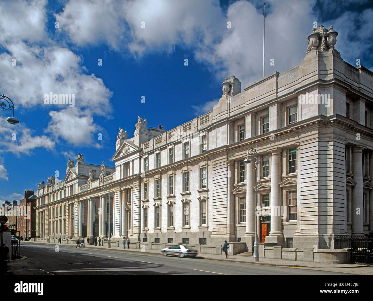 Government buildings dublin hi-res stock photography and images - Alamy