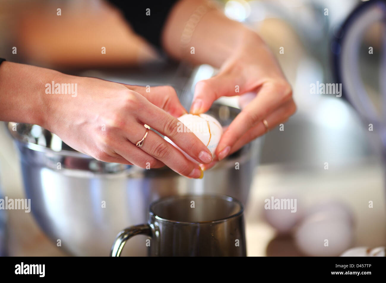 Cup falling break hi-res stock photography and images - Alamy