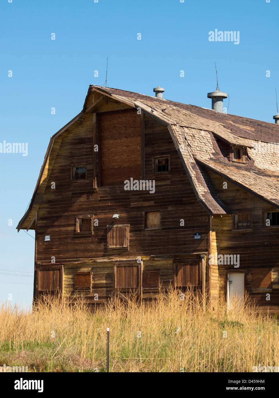 Old barn on abandoned ranch in Colorado Stock Photo - Alamy