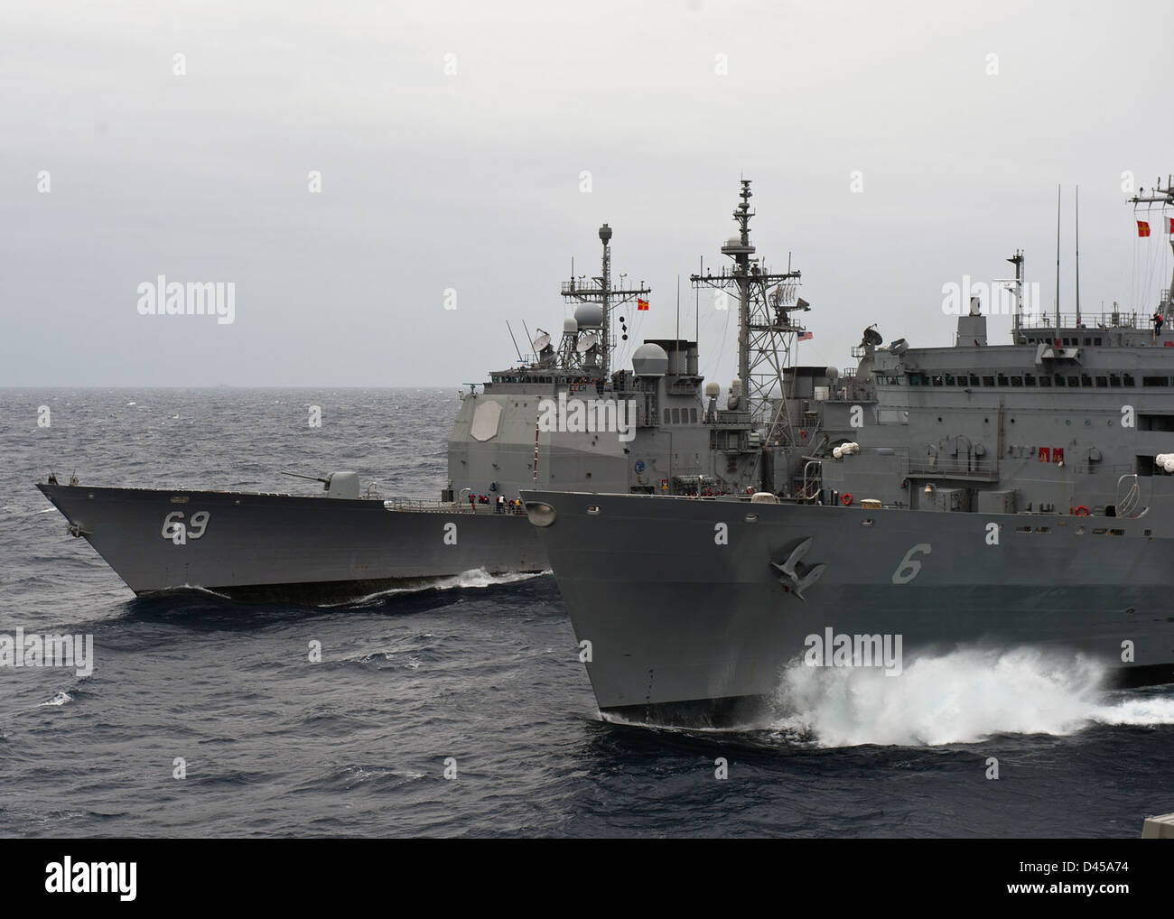 U.S. Navy ships participate in an replenishment at sea Stock Photo - Alamy