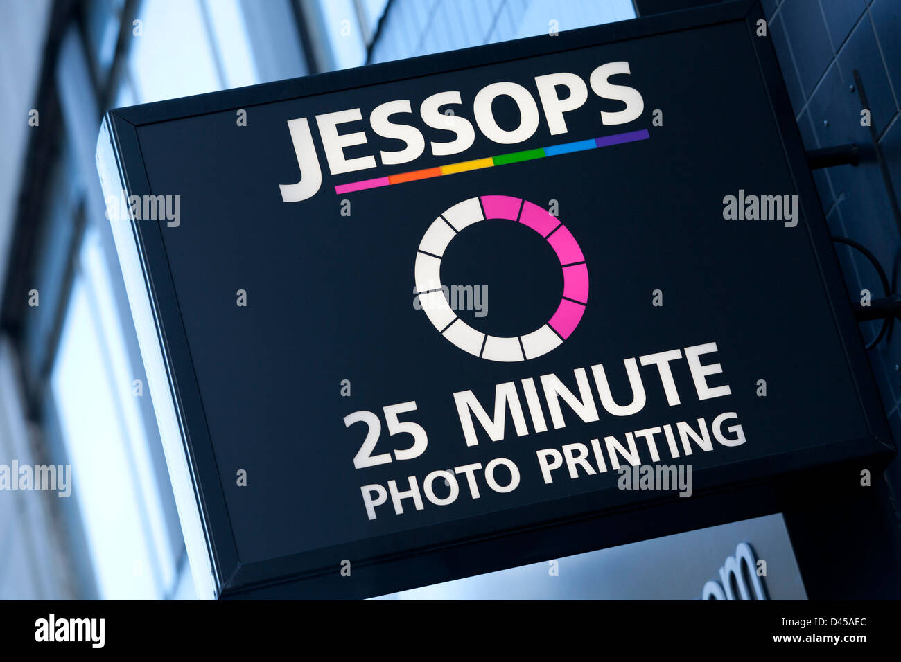 Jessops logo hi-res stock photography and images - Alamy