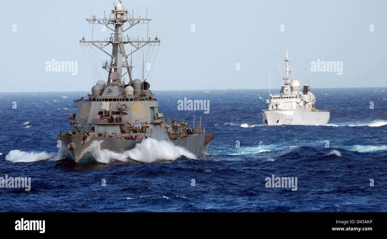 The USS Mitscher (DDG 57) transits the Atlantic Ocean as part of its ...