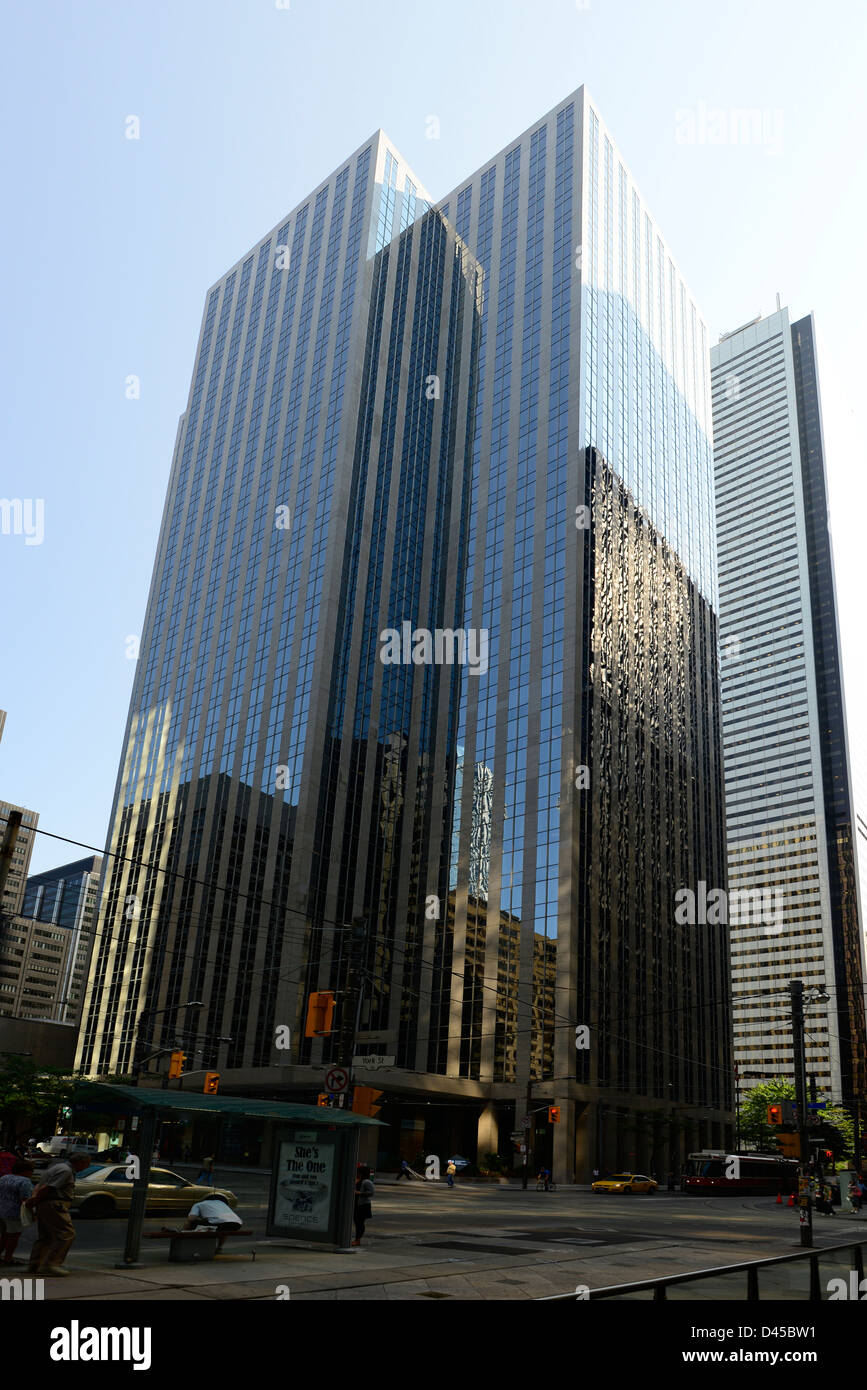 Downtown city life Toronto Ontario Canada Stock Photo - Alamy