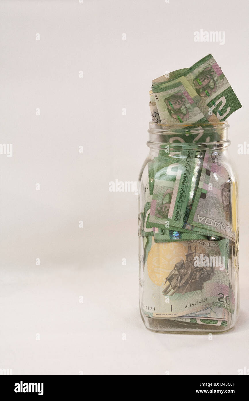 Mason jar money hi-res stock photography and images - Alamy
