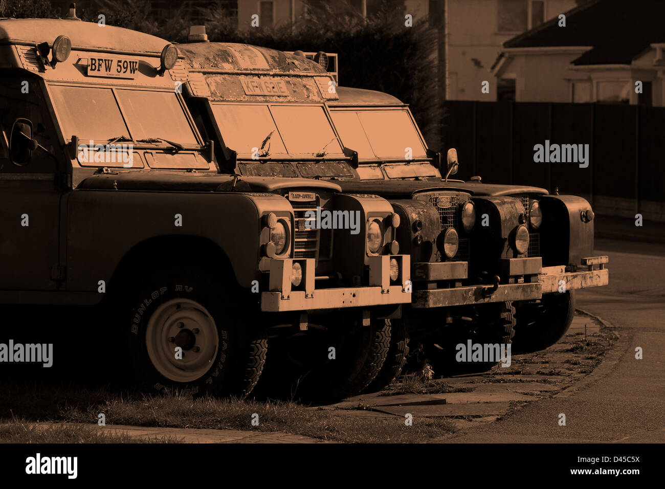 Old british military land rover hi-res stock photography and images - Alamy