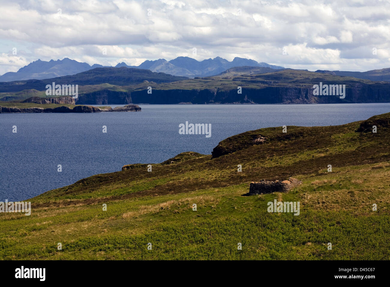 Deserted crofts scottish highlands hi-res stock photography and images ...