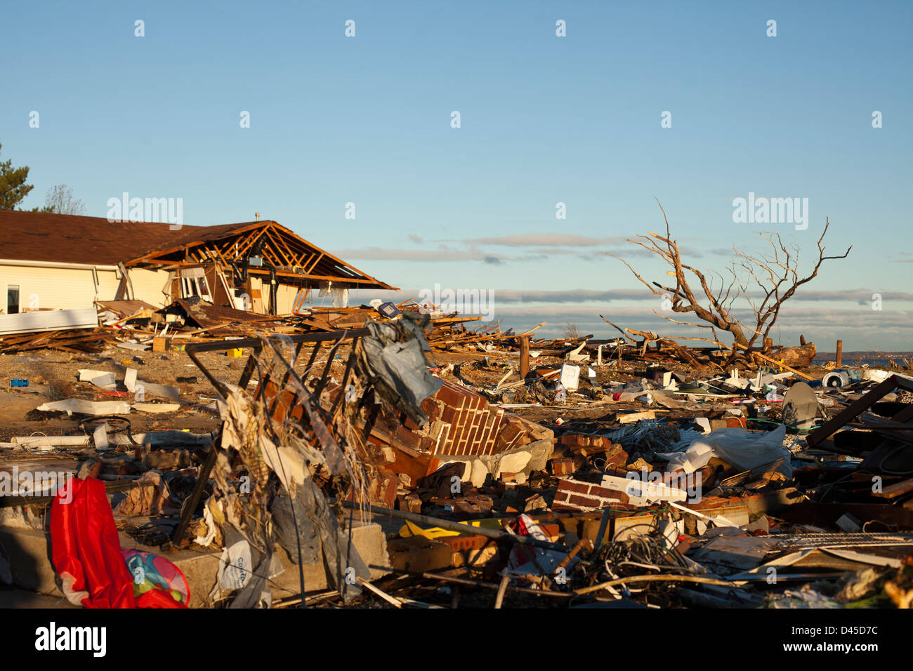 Wreckage from Superstorm Sandy - including cars, roofs, house-walls and ...
