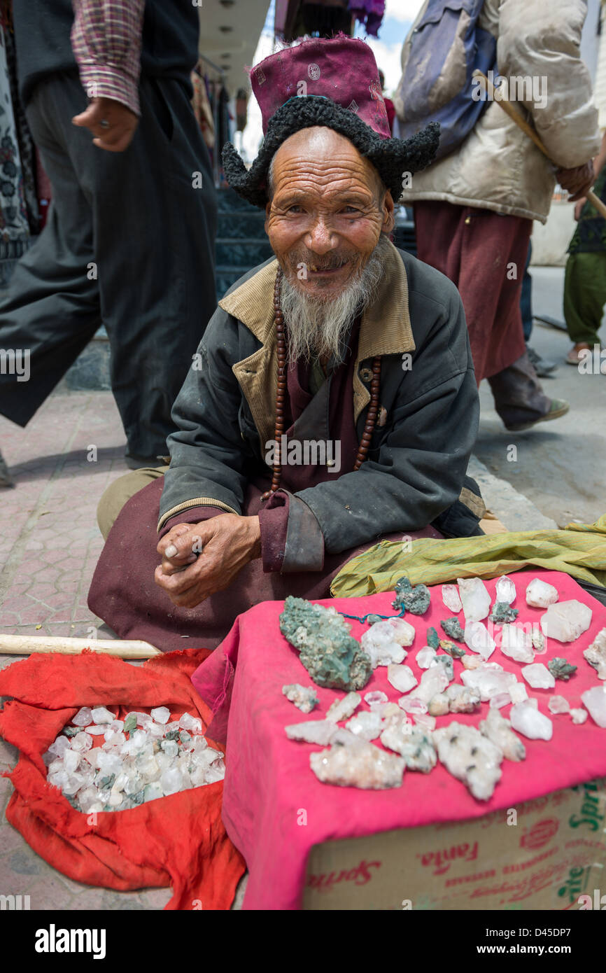 Elderly man selling crystals on the streets of the Main Bazaar, Leh ...