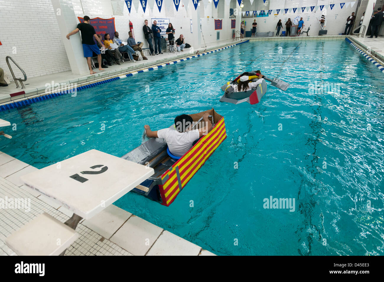 Hundreds of students from Brooklyn Technical High School take part in ...