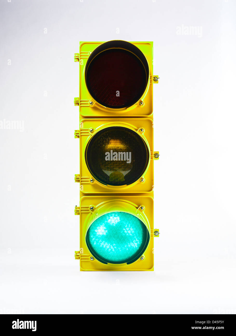 Yellow traffic light Stock Photo - Alamy