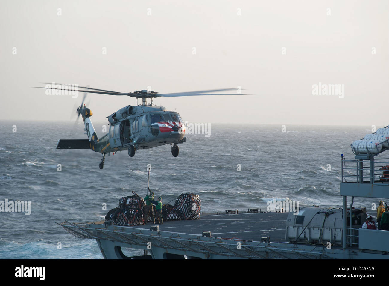 U s navy sailors attach hi-res stock photography and images - Alamy