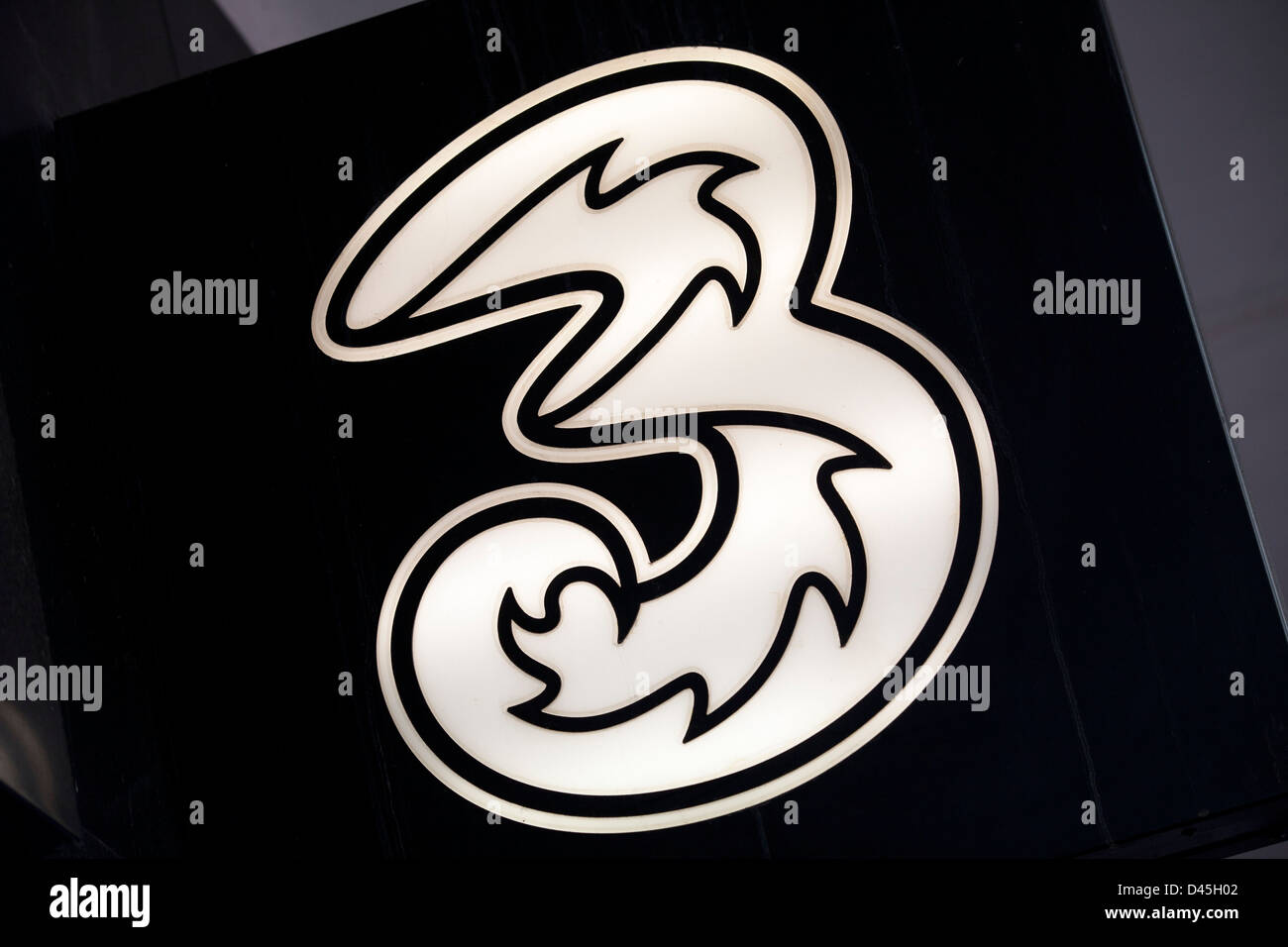 3 mobile logo hi-res stock photography and images - Alamy