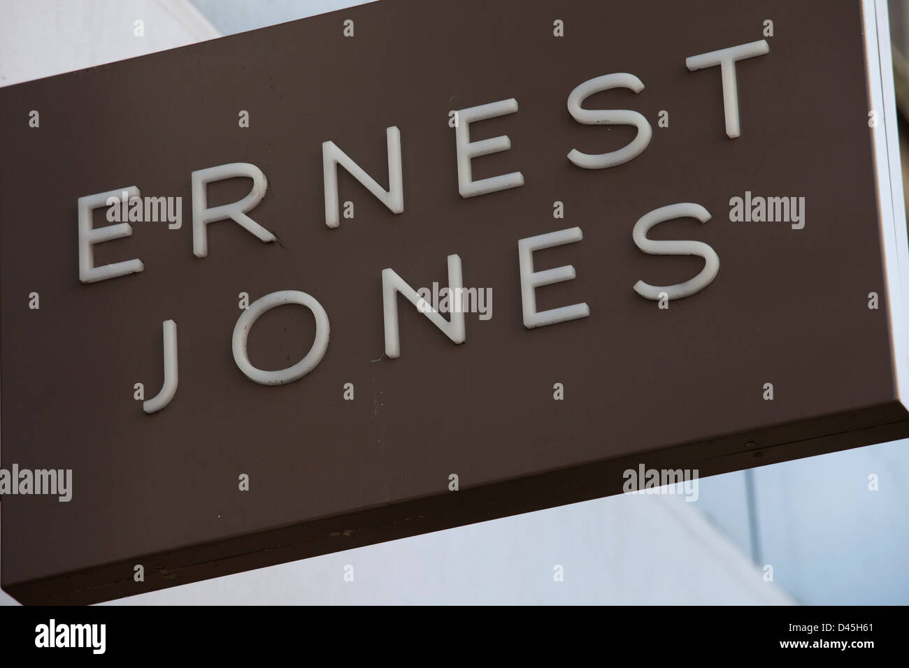Ernest jones hi-res stock photography and images - Alamy