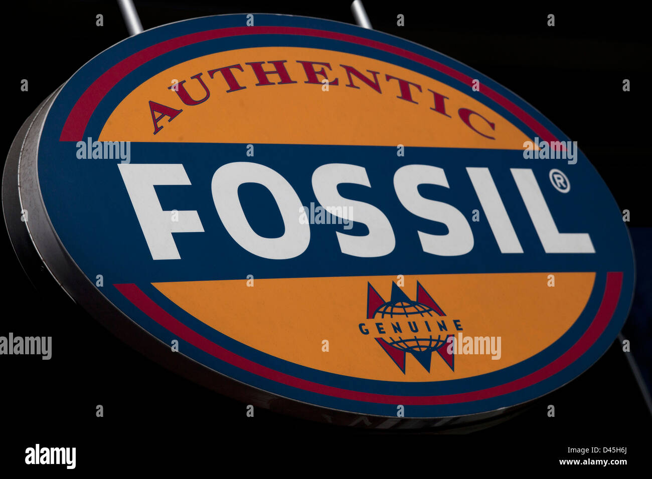 Fossil logo hi-res stock photography and images - Alamy