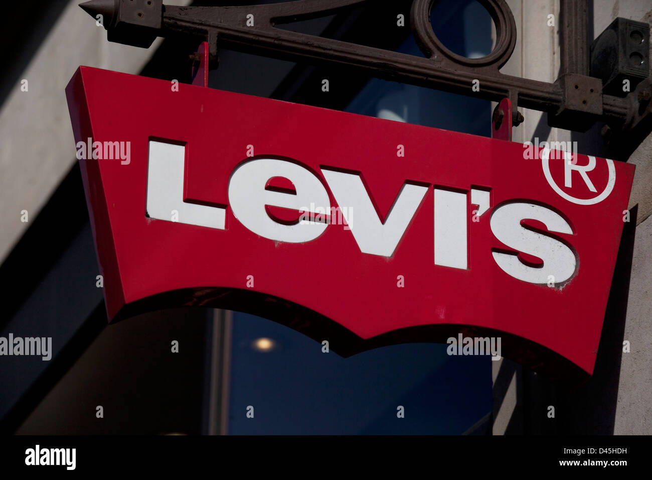 Sign for clothes shop Levi's Stock Photo - Alamy
