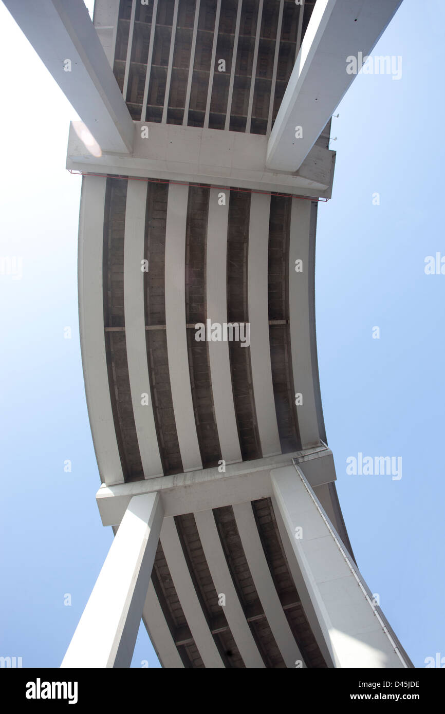 Modern road construction overhead hi-res stock photography and images ...