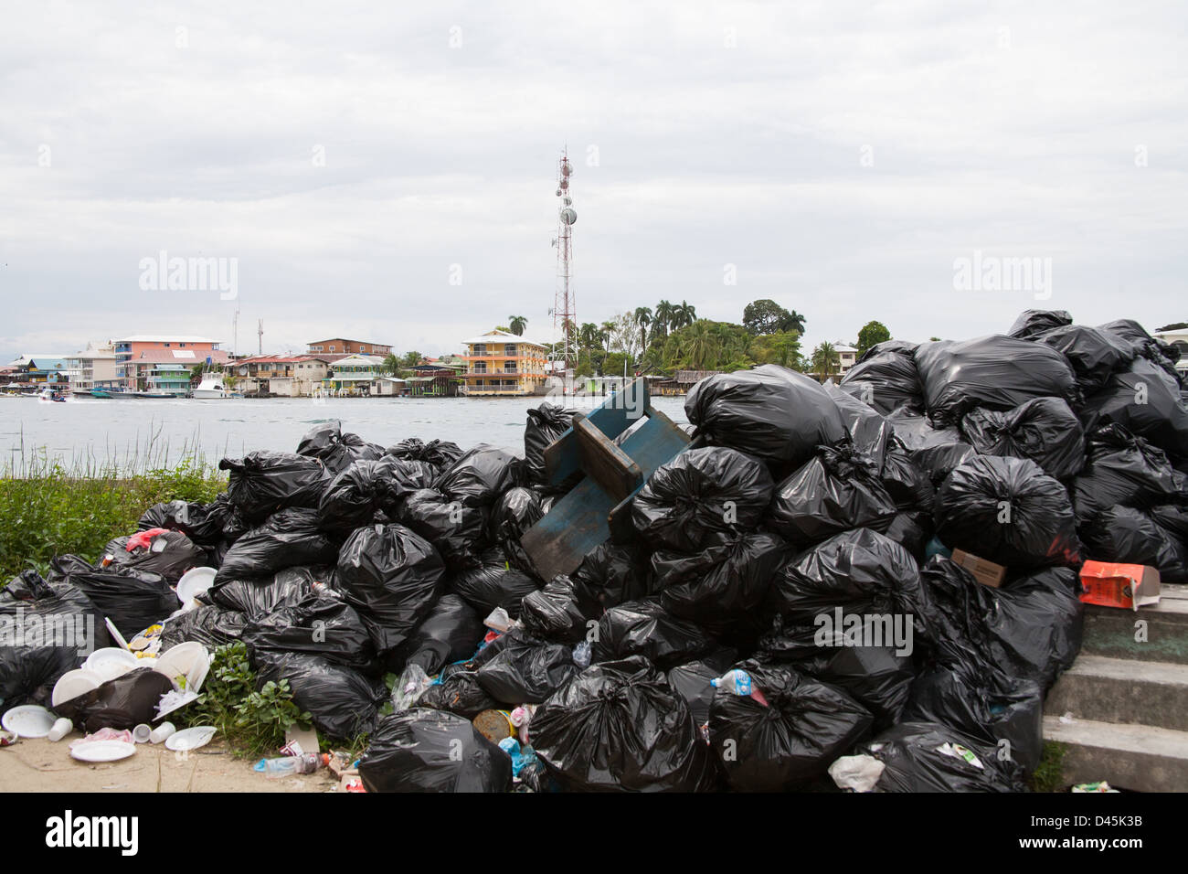 Pile of litter hi-res stock photography and images - Alamy
