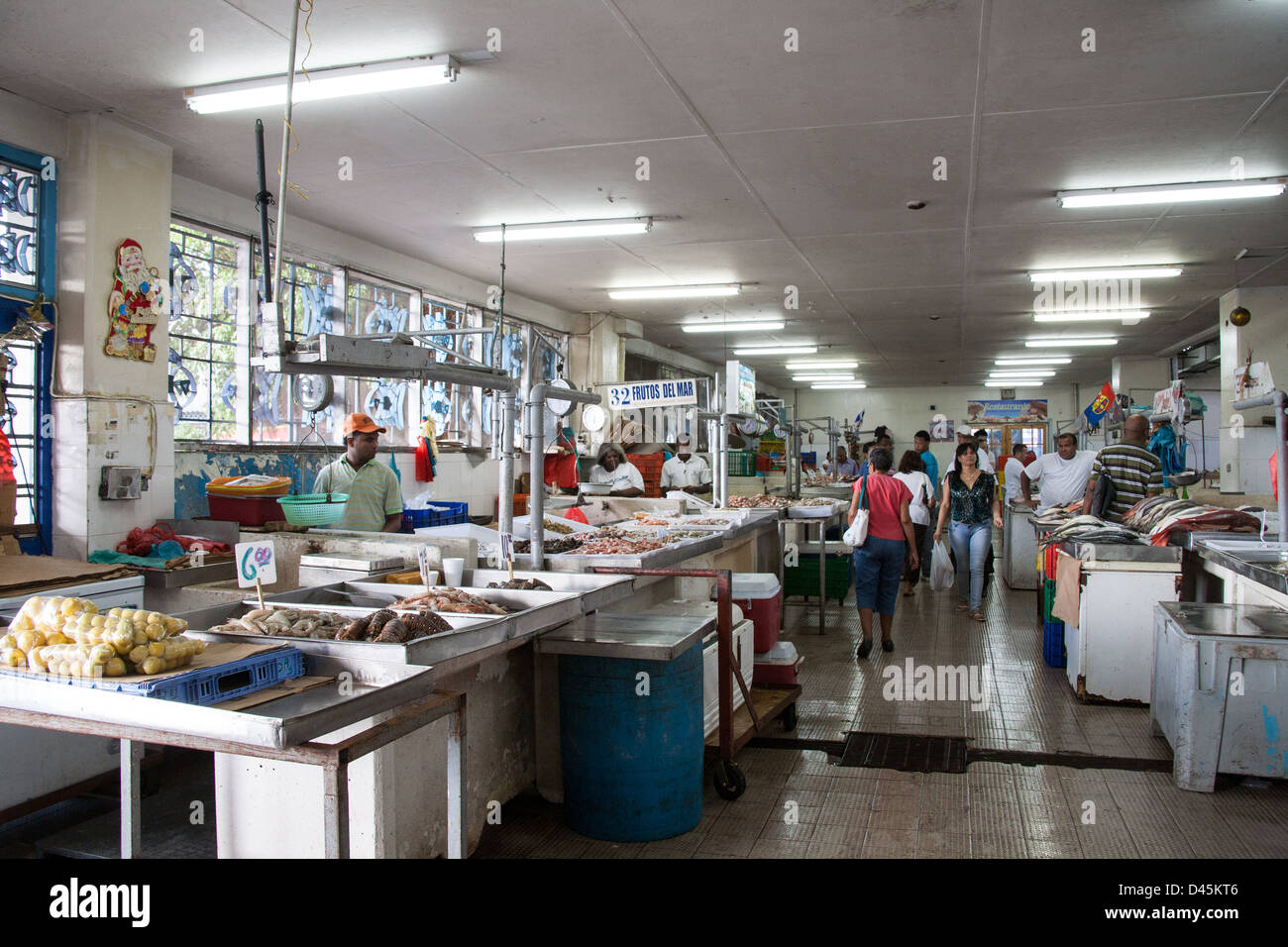 Panama city seafood hi-res stock photography and images - Alamy