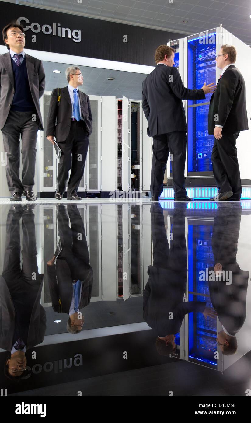 Worlds largest computer expo hi-res stock photography and images - Alamy