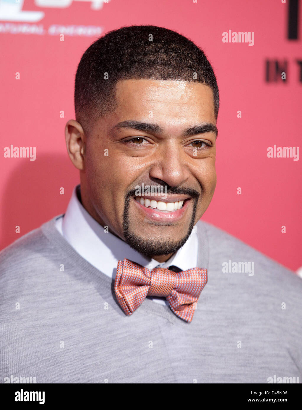 David otunga hi-res stock photography and images - Alamy