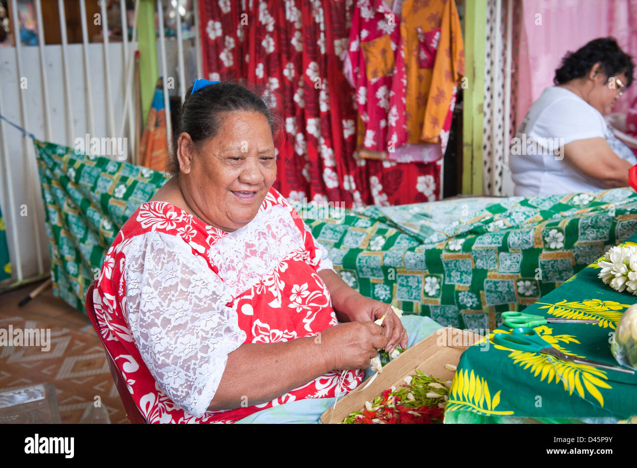 Polynesian women tahiti hi-res stock photography and images - Alamy