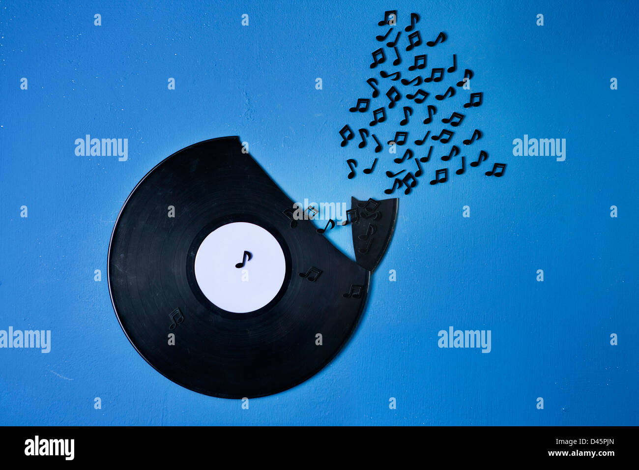 musical notes coming out of a LP disk Stock Photo - Alamy