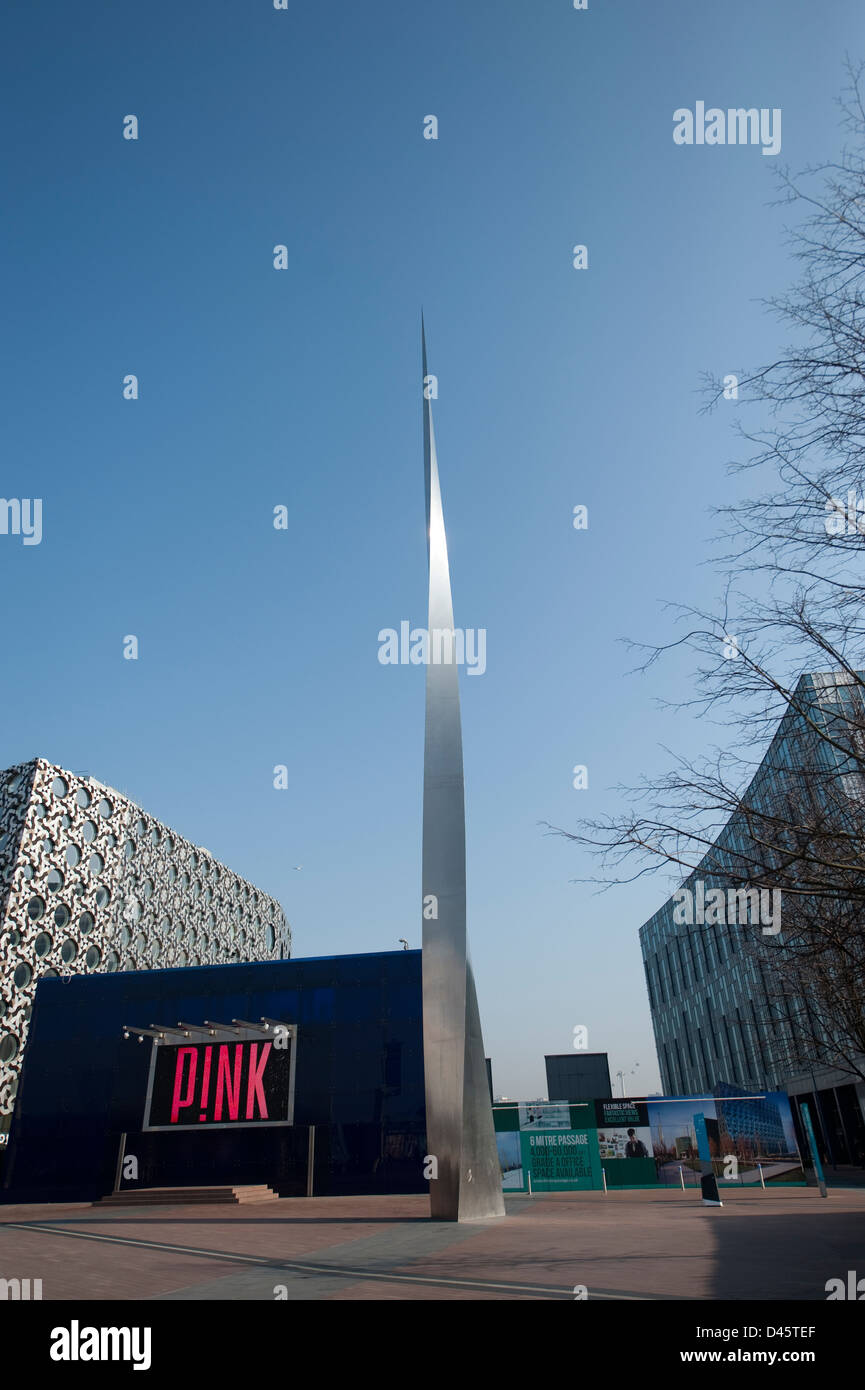 Stainless steel sculpture at North Greenwich station close to the O2 ...