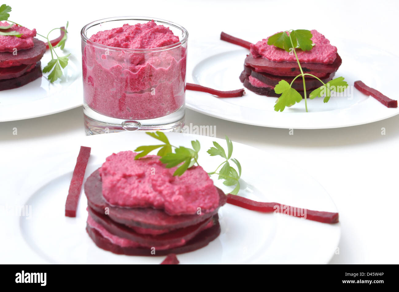 Beet slices hi-res stock photography and images - Alamy